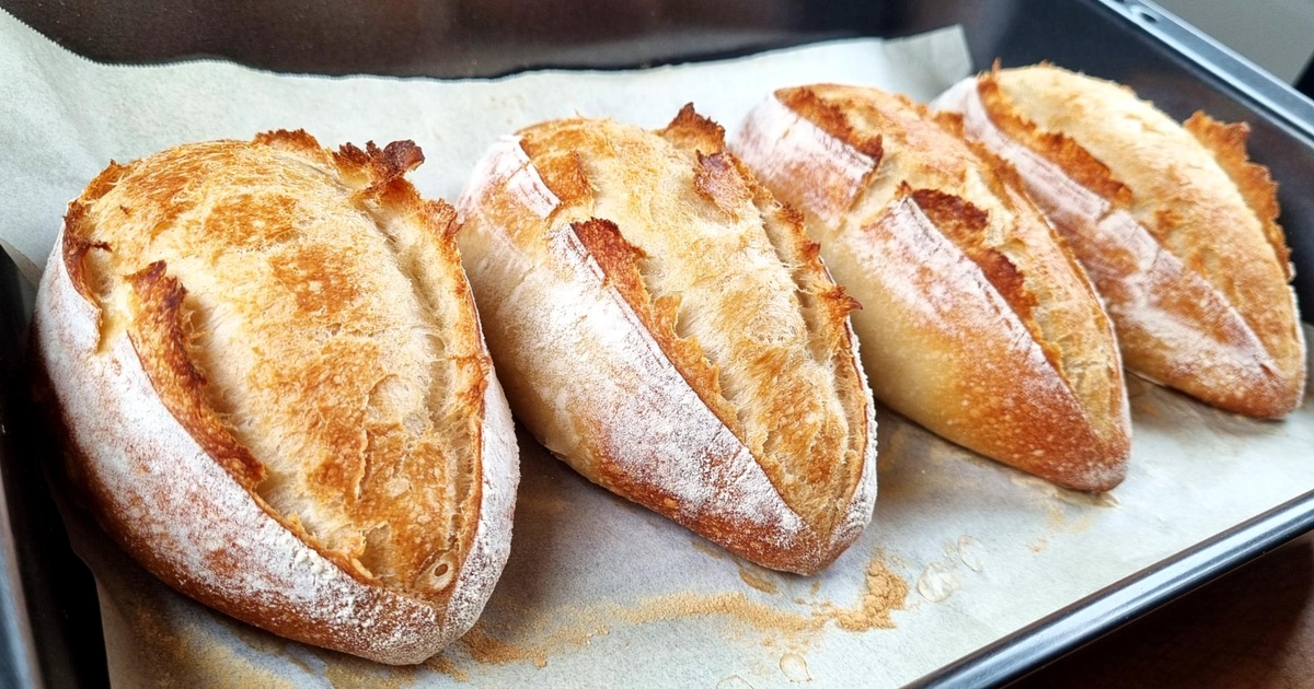 Crispy Biga Bread with Amazing Flavor - Tastes Divine! Recipe | Food ...