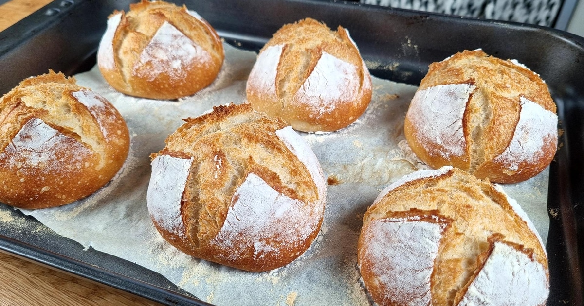 Quick Bread Rolls - Crispy Crust, Soft Inside Recipe | Food Language